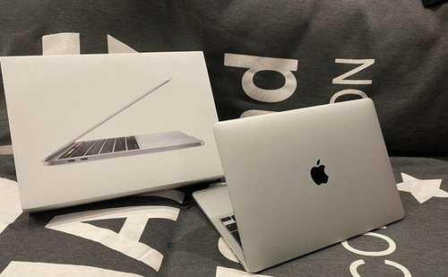 Macbook 13 16 512