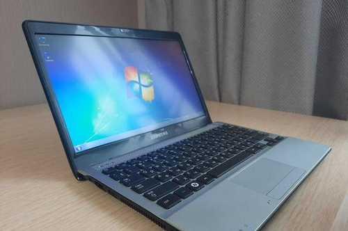 Ноутбук Samsung NP305U1A