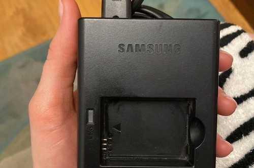 Зарядное устройство для аккумуляторов Samsung