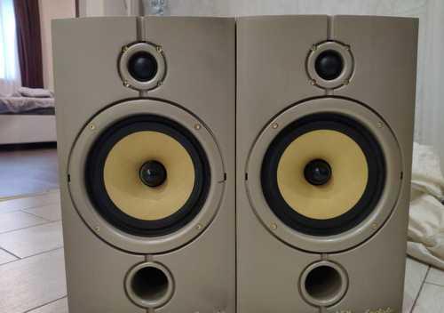 Колонки wharfedale diamond 8.2 в отличном состояни