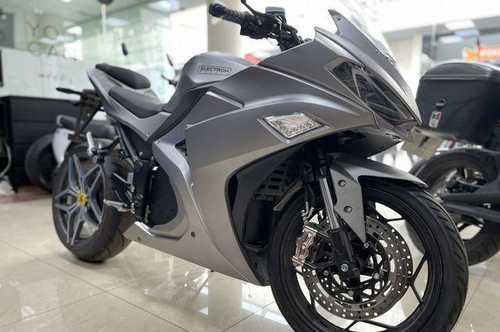 Электромотоцикл Yamaha R3