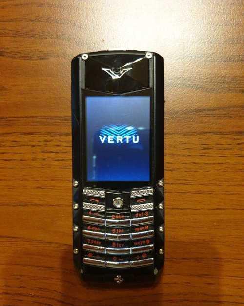 Телефон Vertu Ferrari