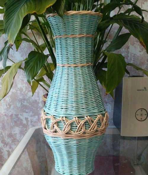 Плетёная напольная ваза