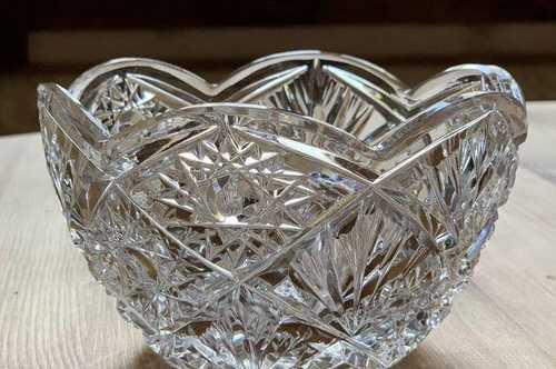 Конфетница (ваза) из чешского хрусталя