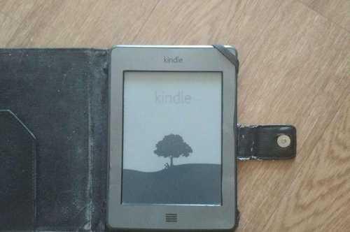 Электронная книга Kindle Touch, неисправная
