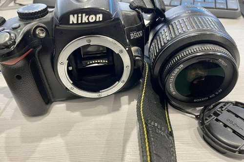 Зеркальный фотоаппарат Nicon d5000