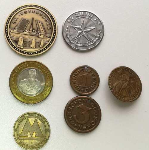 Значки, сувенирные монеты, жетоны метро, таксофон