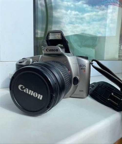 Плёночный фотоаппарат Canon EOS 3000N с объективом