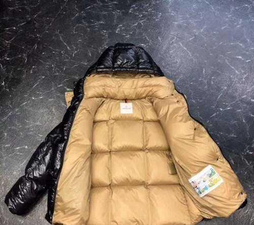 Пуховик Moncler