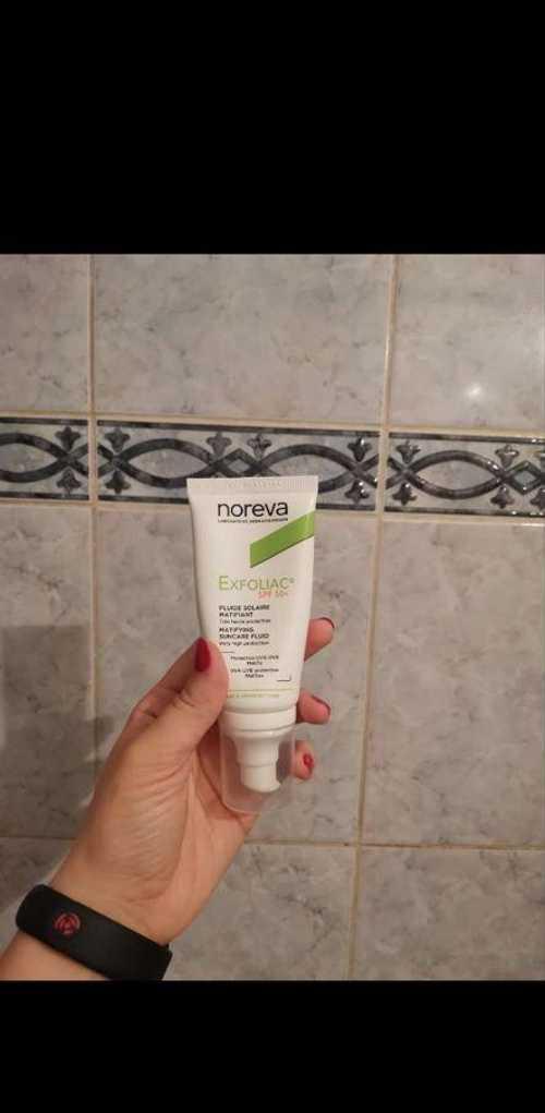 Солнцезащитный крем noreva exfoliac spf 50+