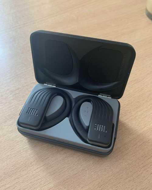 Беспроводные наушники JBL Endurance Peak