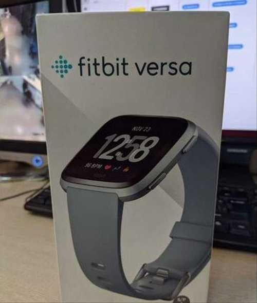 Умные часы fitbit versa grey