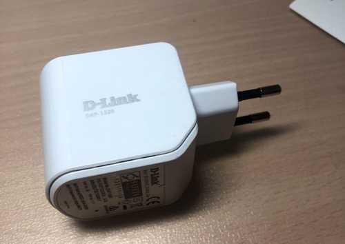Wi-Fi репитер D-Link