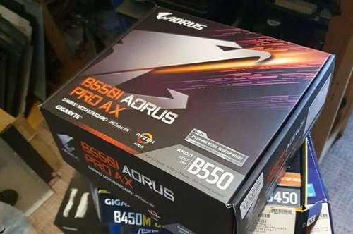 Мать Gigabyte B550I aorus PRO AX упаковке