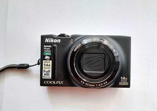 Nikon Coolpix S8200