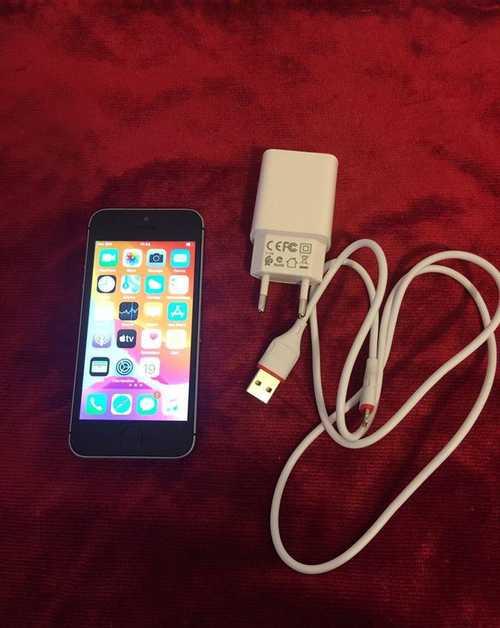 iPhone 5SE 64 гб