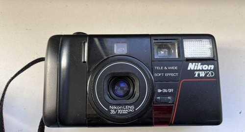 Плёночный фотоаппарат Nikon TW2D