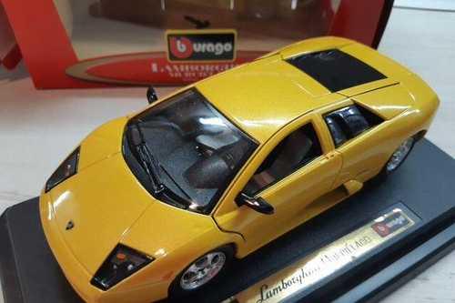 Коллекционная модель автомобиля Lamborghini