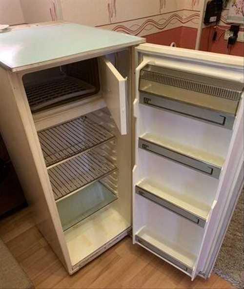 Холодильник Саратов 1615М