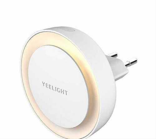 Ночник в розетку Xiaomi Yeelight Plug-in Light Sen