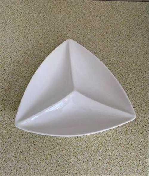 Тарелка треугольная 3 секции Wilmax