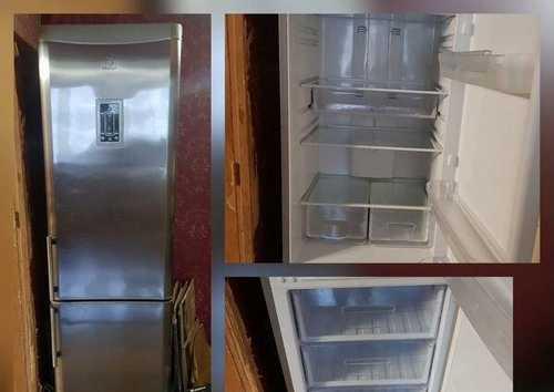 Классный двухкамерный холодильник Индезит,нофрост