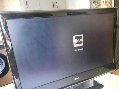 Телевизор LG 22LV2500 (55см)