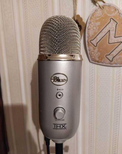 Студийный микрофон USB Blue Yeti