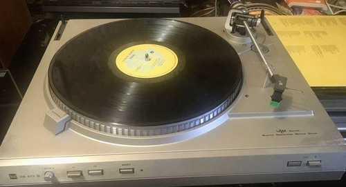 Dual CS-617Q Hi-Fi Stereo Vinyl LP Player