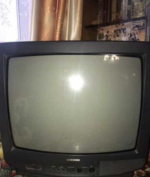 Телевизор Самсунг диагональ 54 см, с пультом