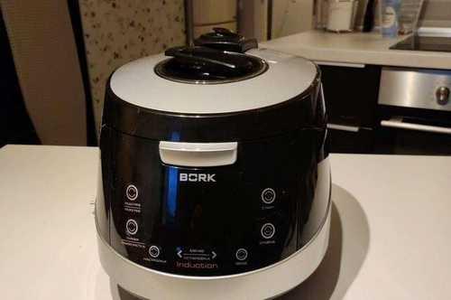 Мультиварка bork u710