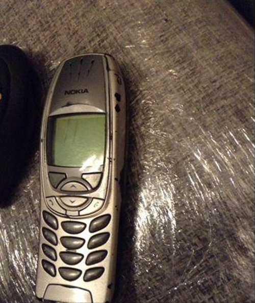 Nokia 6310i + зарядная док станция + чехол