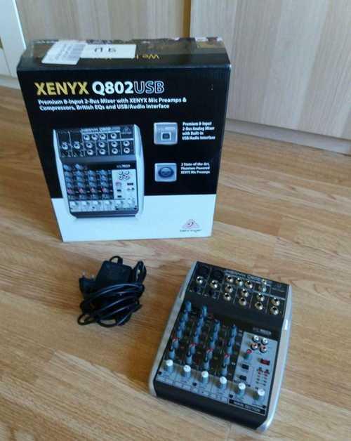 Микшерный пульт Behringer xenyx Q802USB