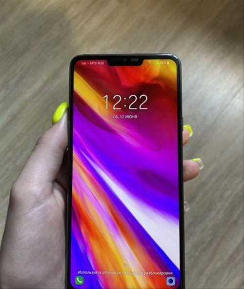 Телефон LG G7 Thinq