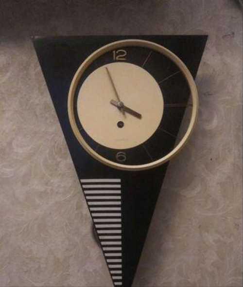 Настенные часы Маяк в идеальном состоянии