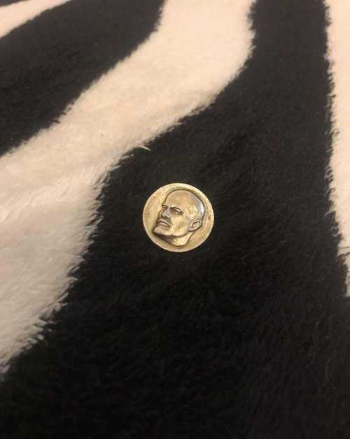 Значок винтажный