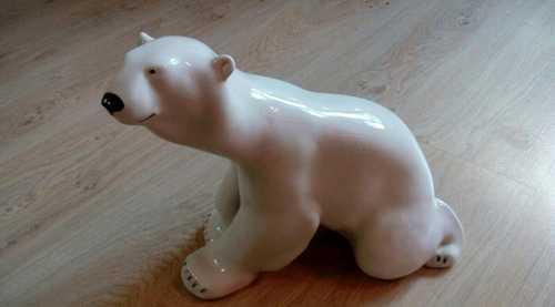 Фарфоровый белый медведь СССР