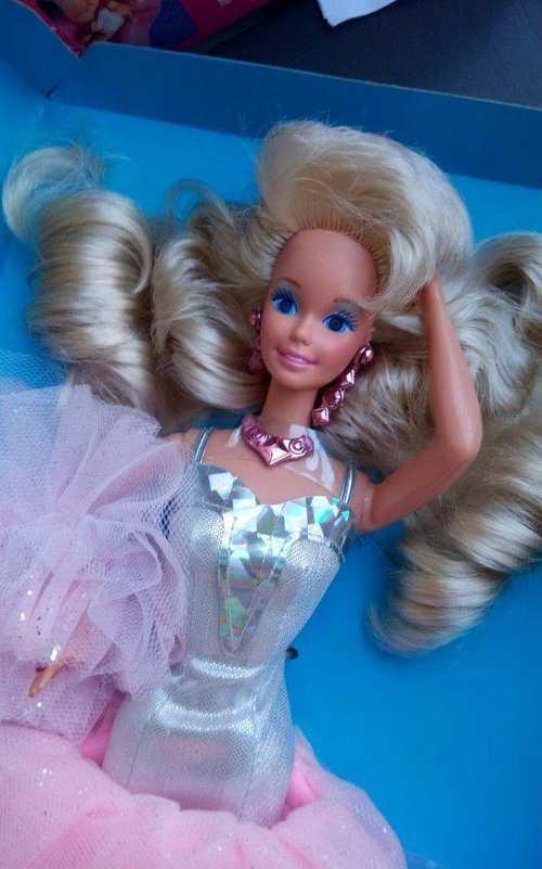 Sparkle eyes Barbie