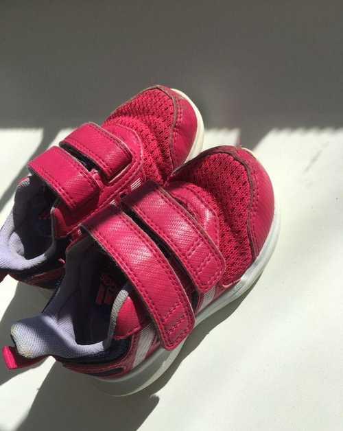 Кроссовки Adidas
