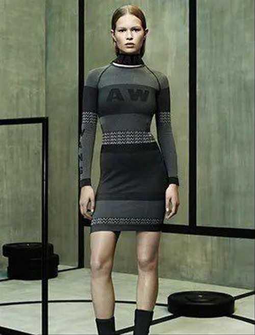 Платье резинка alexander wang x hm новое