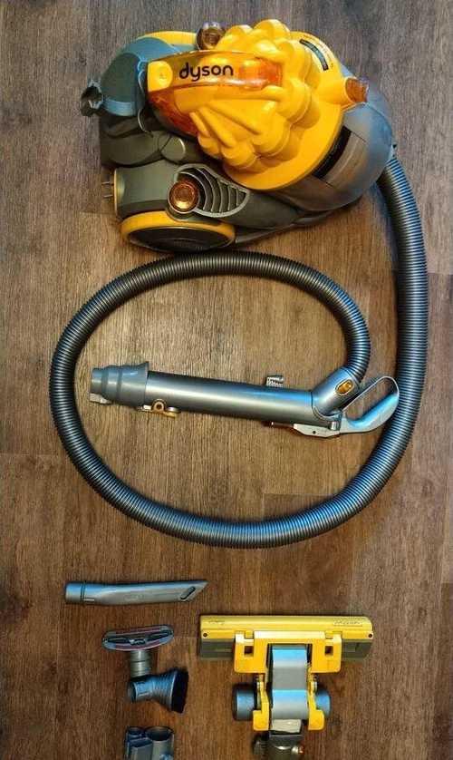 Пылесос Dyson DC 08
