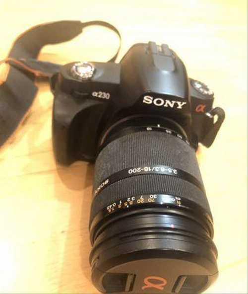 Фотоаппарат Sony a-230 с обьективом 18-200