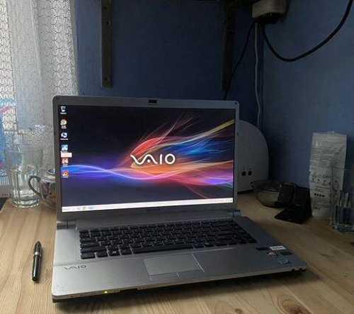 Большой ноутбук Sony Vaio