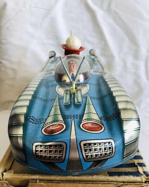 "vintage hungary space vehicle"