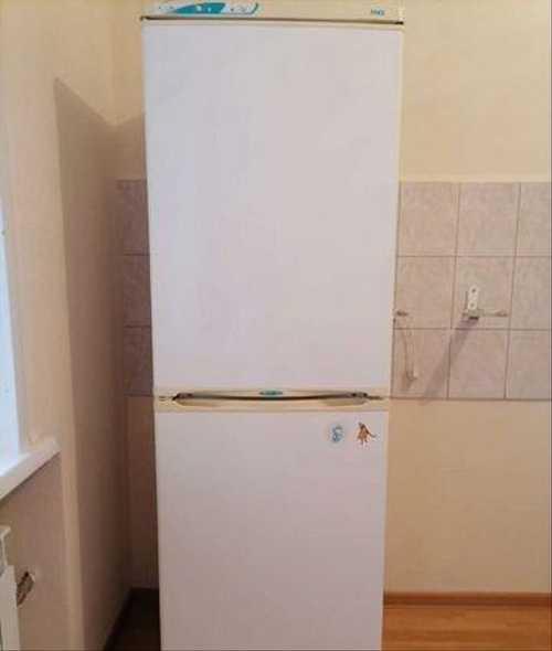 Холодильник Stinol 103Q