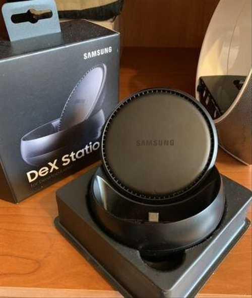 SAMSUNG Dex Station