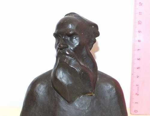 Статуэтка бюст Л. Н. Толстой авторская времен СССР