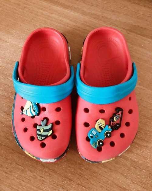 Сланцы Капика (типа crocs)