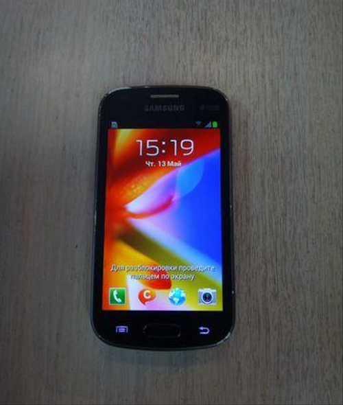 Смартфон Samsung Galaxy S Duos (GT-S7562)