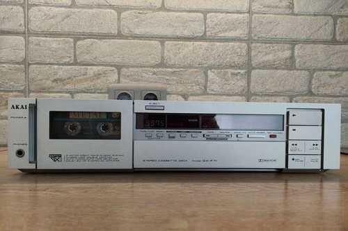 Кассетная дека akai GX-F71